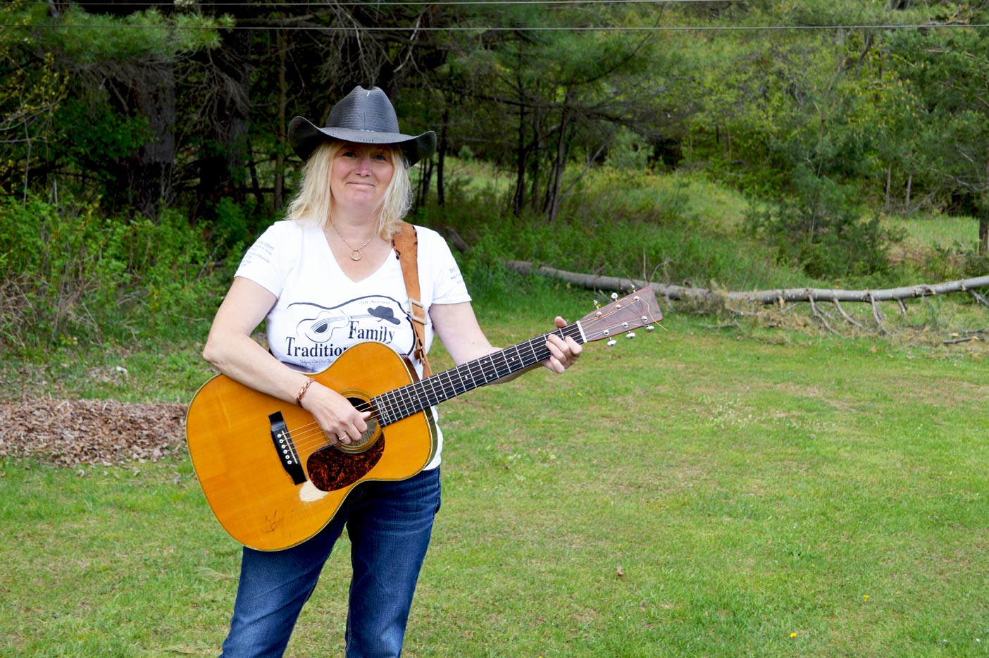 You can't take the country out of this girl... - Huntsville Doppler