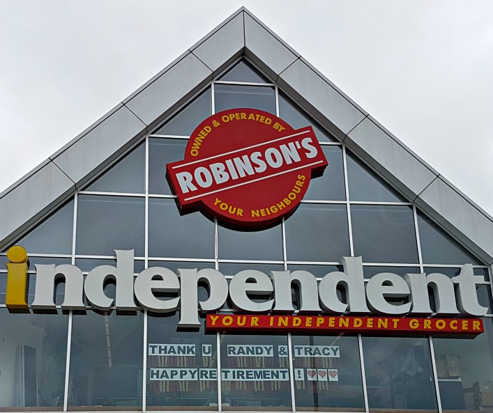 The Robinsons say farewell after 21 years - Huntsville Doppler