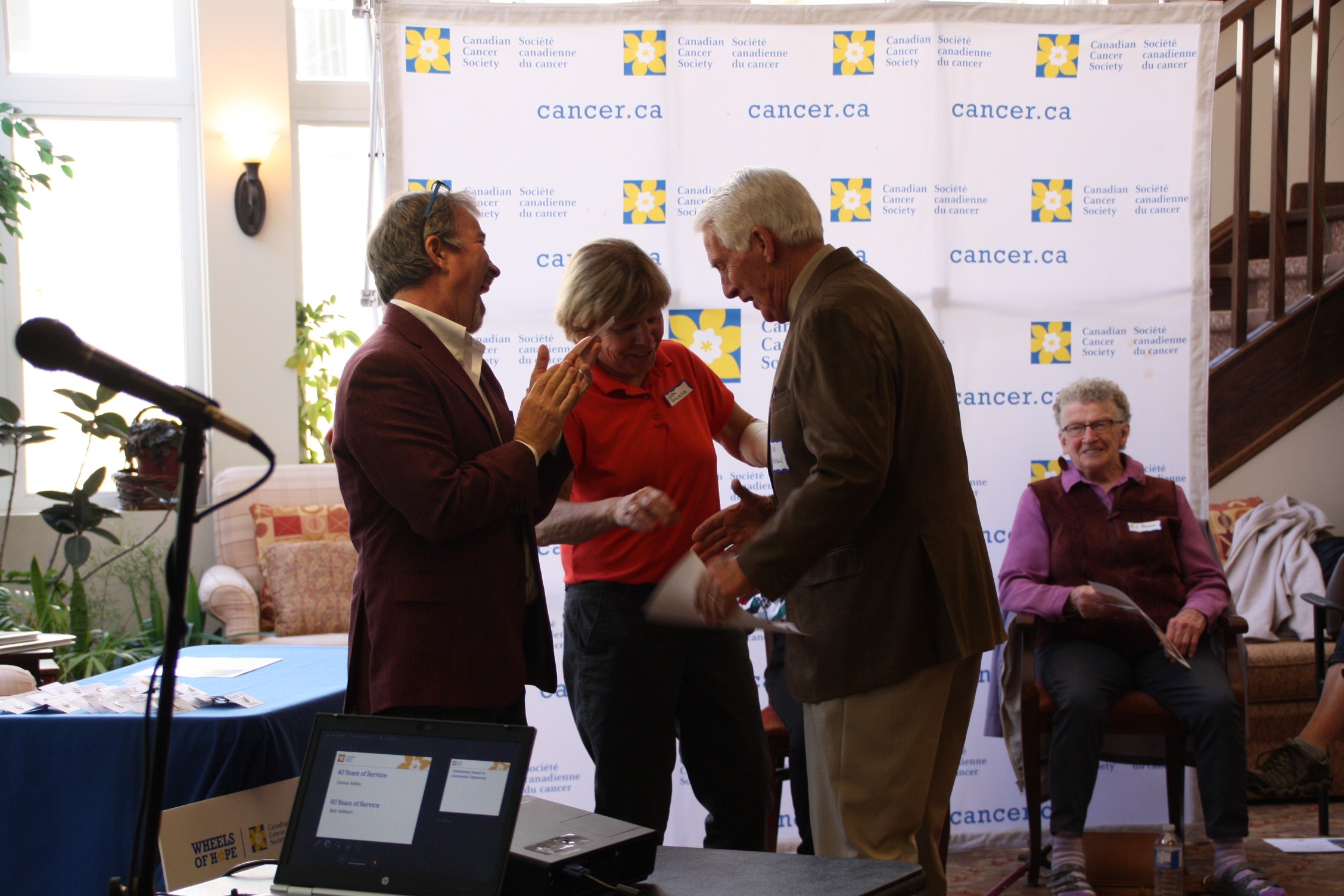 Huntsville branch of Canadian Cancer Society receives special award ...