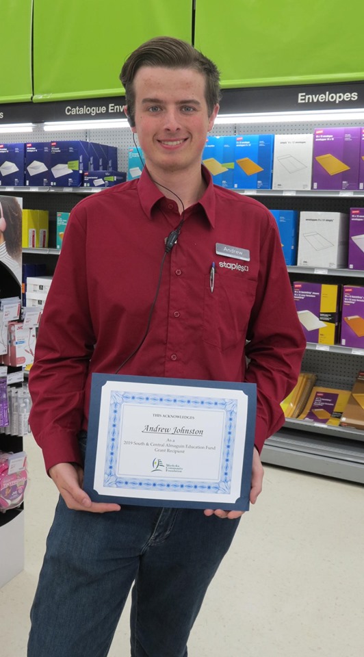 MCF awards $20,000 in post-secondary grants to two HHS, four Almaguin ...