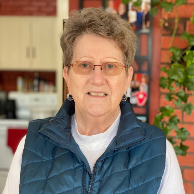 Dwight woman crochets 10,400 scrubbies—and counting—to raise funds for ...