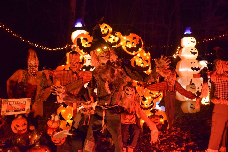 Best Halloween decorations in town! - Huntsville Doppler