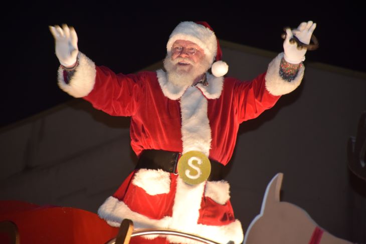 Huntsville's Santa Claus Parade in photos - Huntsville Doppler