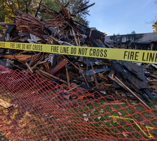 Major fire destroys two homes on West Street South in Huntsville ...